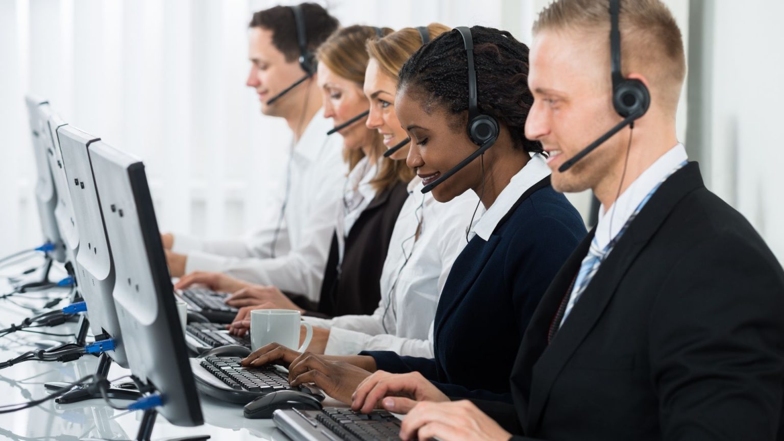 Call Center - Telecom VoIP - Business Telecommunications Services